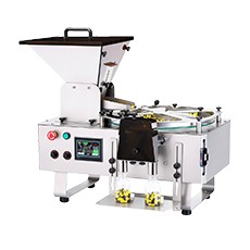 RoboCAP Capsule Counter | Packaging Systems | Medisca